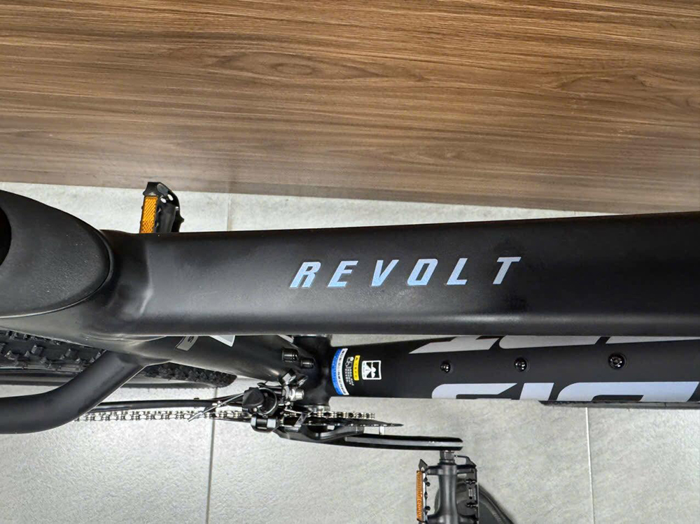 Mua bán Xe đạp Gravel Giant REVOLT 0 2026 giá rẻ, chính hãng